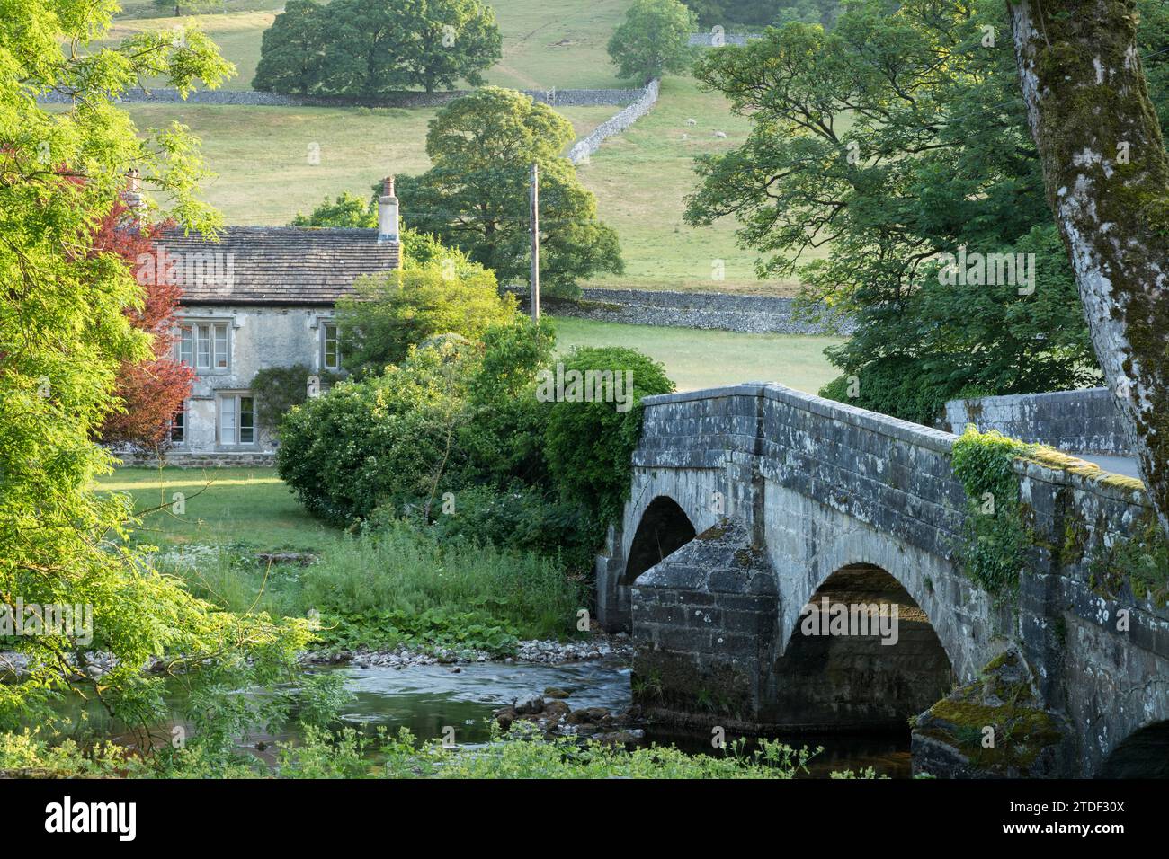 Arncliffe and River Skirfare, Littondale, The Yorkshire Dales ...