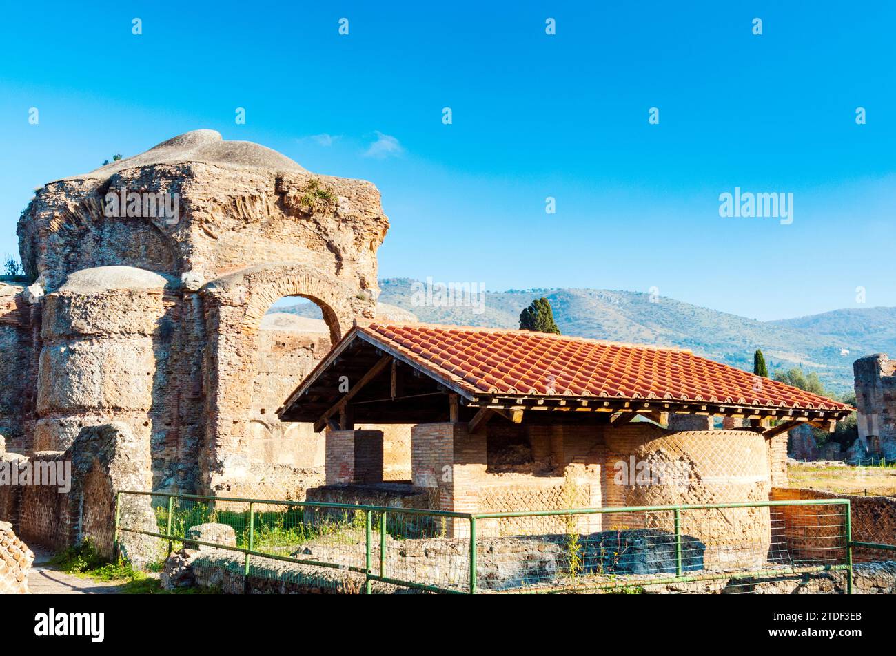 Piazza d'Oro (Golden Square), Hadrian's Villa, UNESCO World Heritage ...