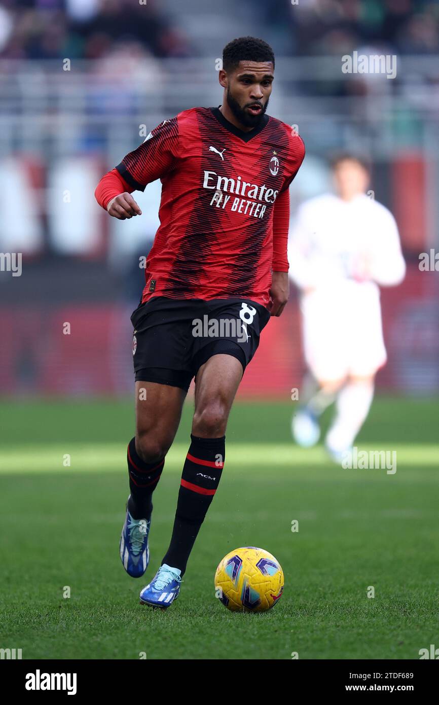 Ruben Loftus-Cheek of Ac Milan in action during the Serie A match ...