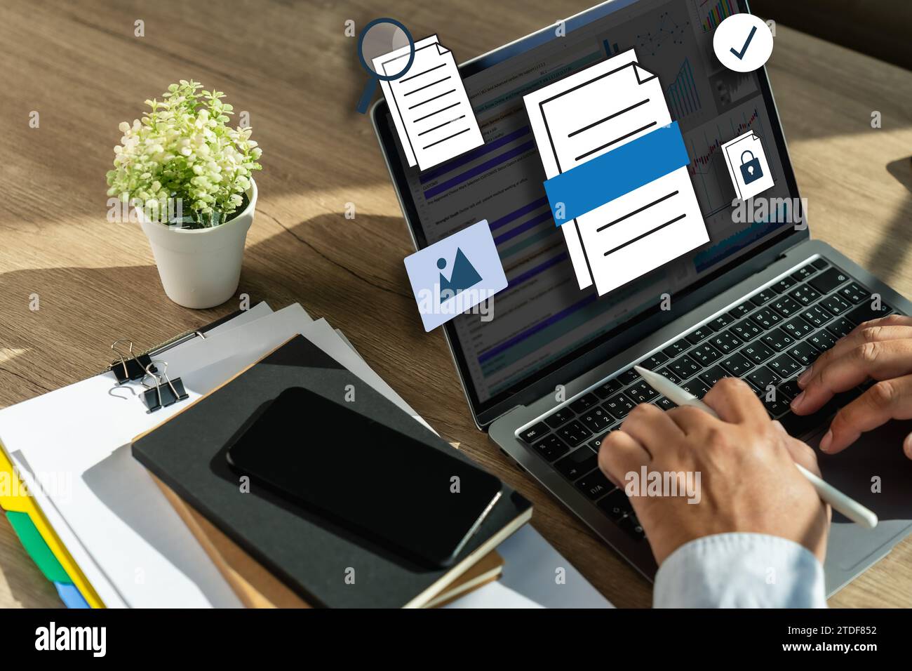 Software di database hi-res stock photography and images - Alamy