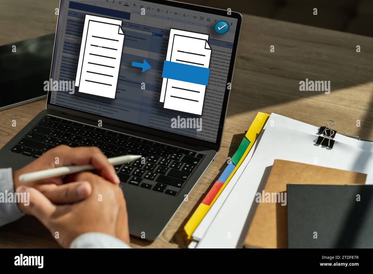 Confidential project hi-res stock photography and images - Alamy