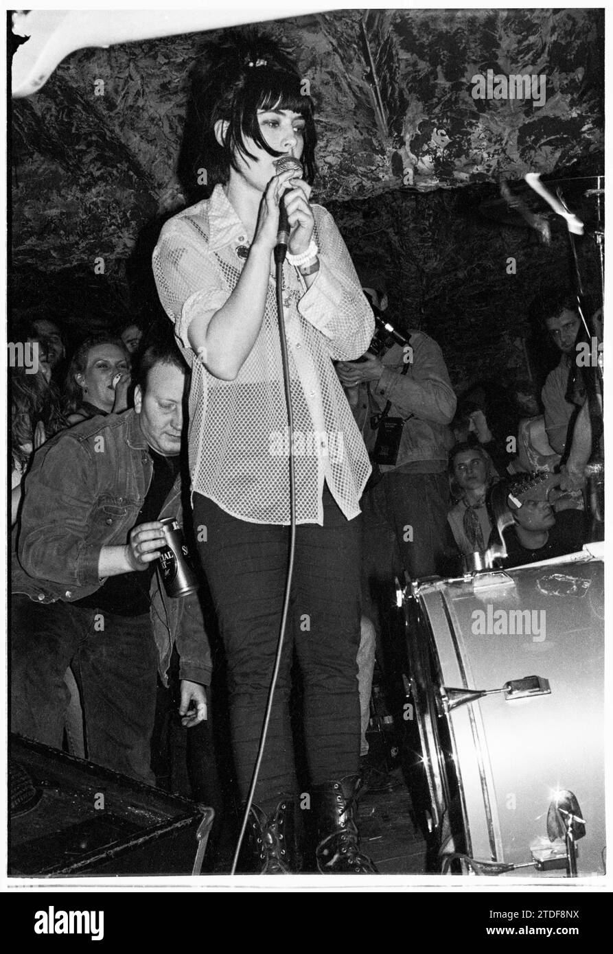 KATHLEEN HANNA, BIKINI KILL, NEWPORT TJS, 1993: Kathleen Hanna the ...