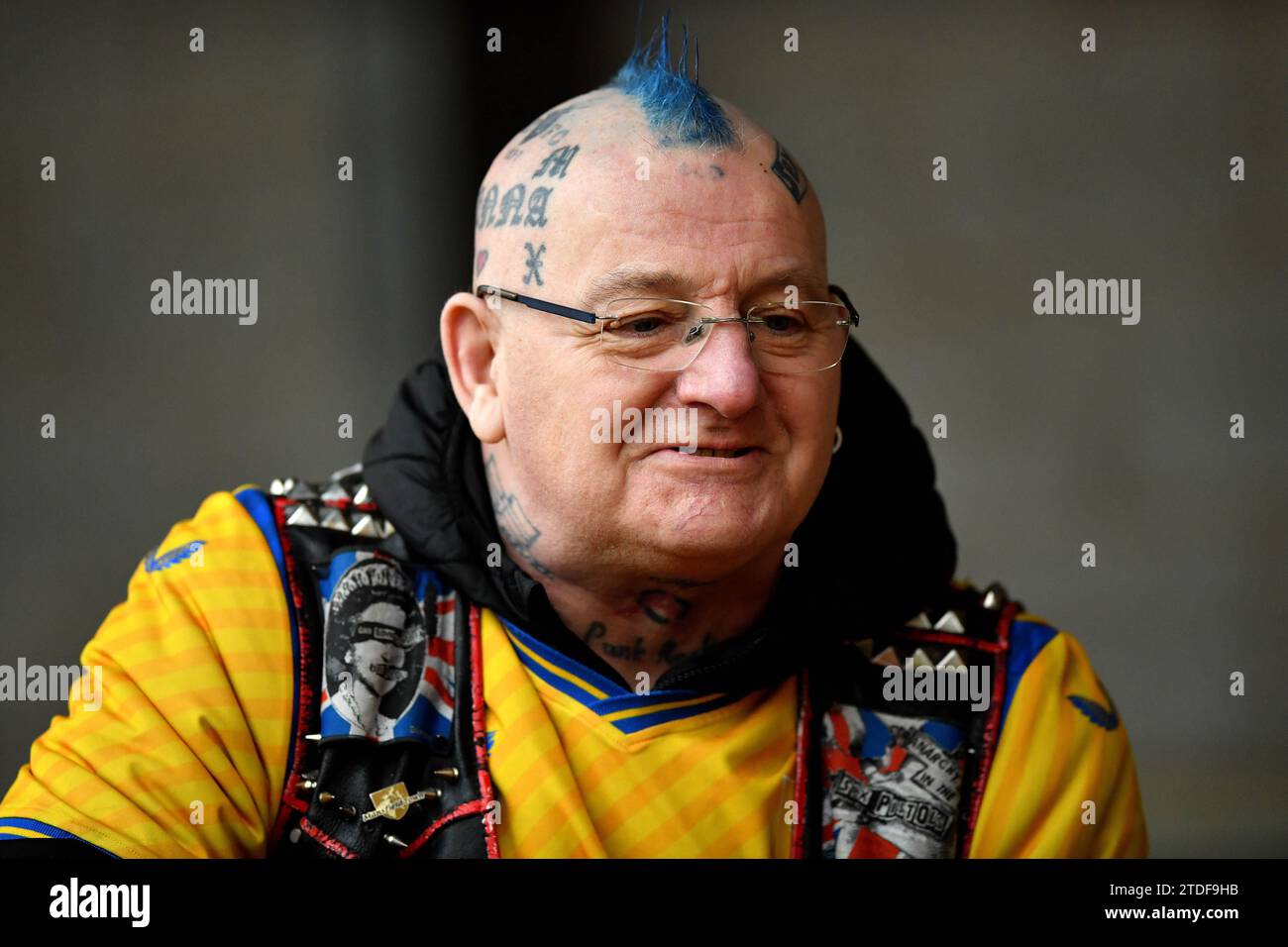 Punk ronnie of mansfiled hi-res stock photography and images - Alamy