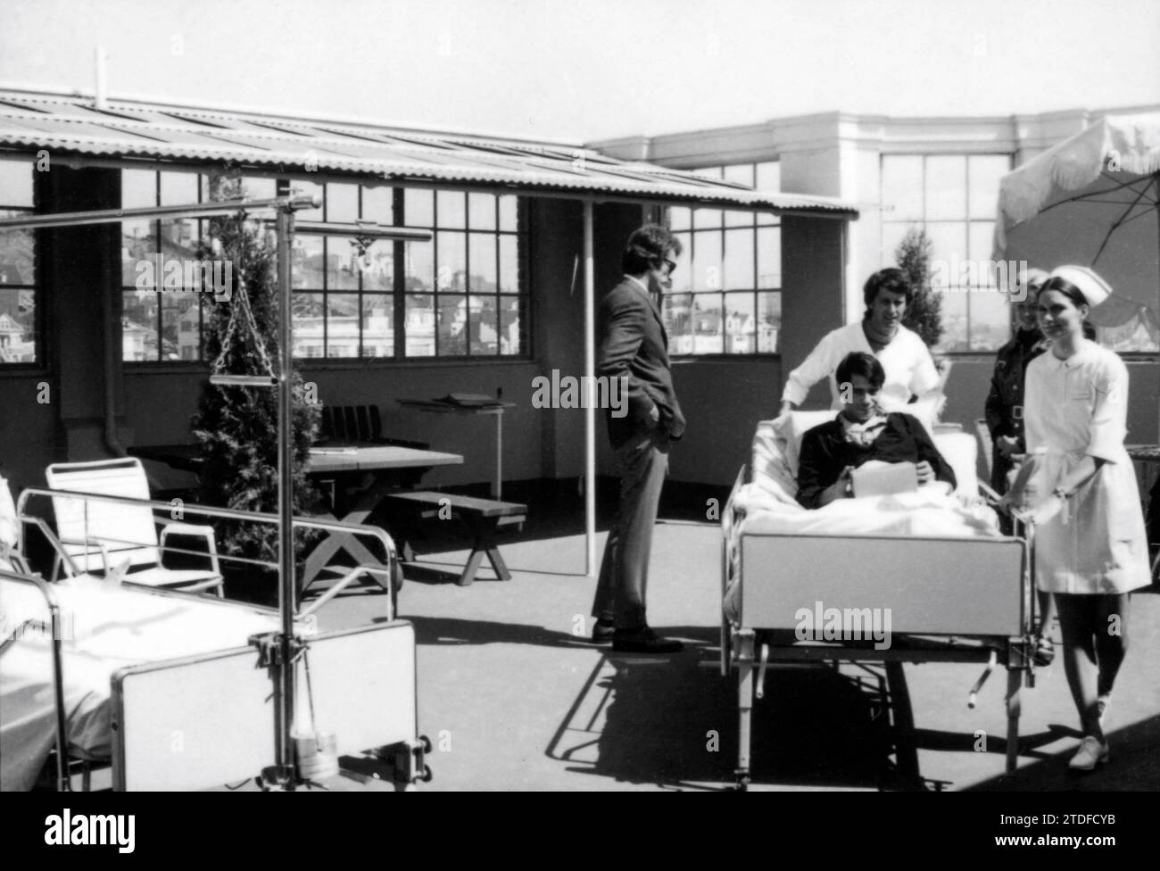 Don siegel dirty harry 1971 hi-res stock photography and images - Alamy