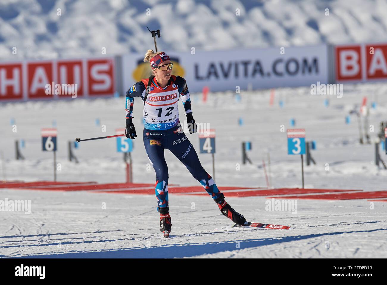 Lenzerheide, Schweiz, 17. Dezember 2023. Skogan Marit Ishol NOR beim 12 ...