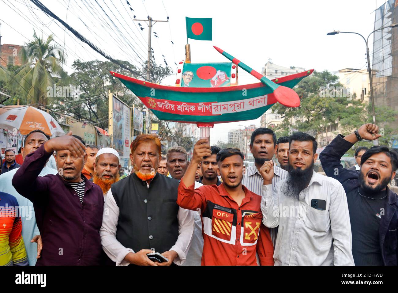 Bangladesh election campaign poster hi-res stock photography and images ...