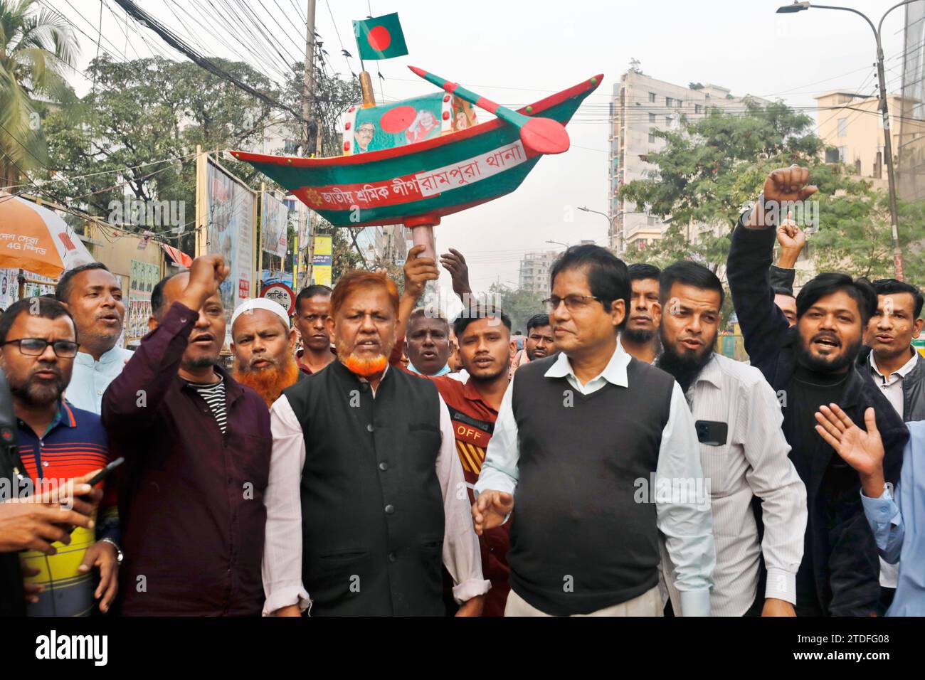 Bangladesh election campaign poster hi-res stock photography and images ...