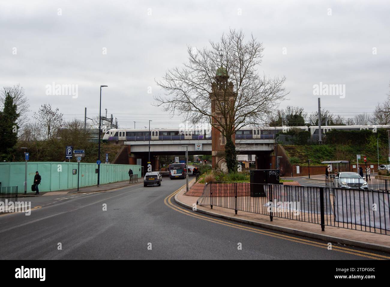 Maidenhead, UK. 15th December, 2023. An Elizabeth Line train crosses a ...