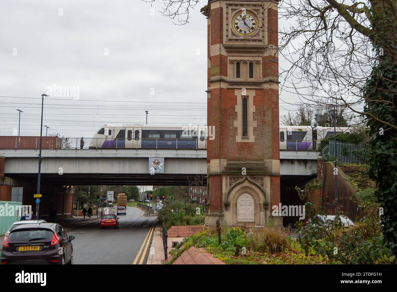 Maidenhead, UK. 15th December, 2023. An Elizabeth Line train crosses a ...