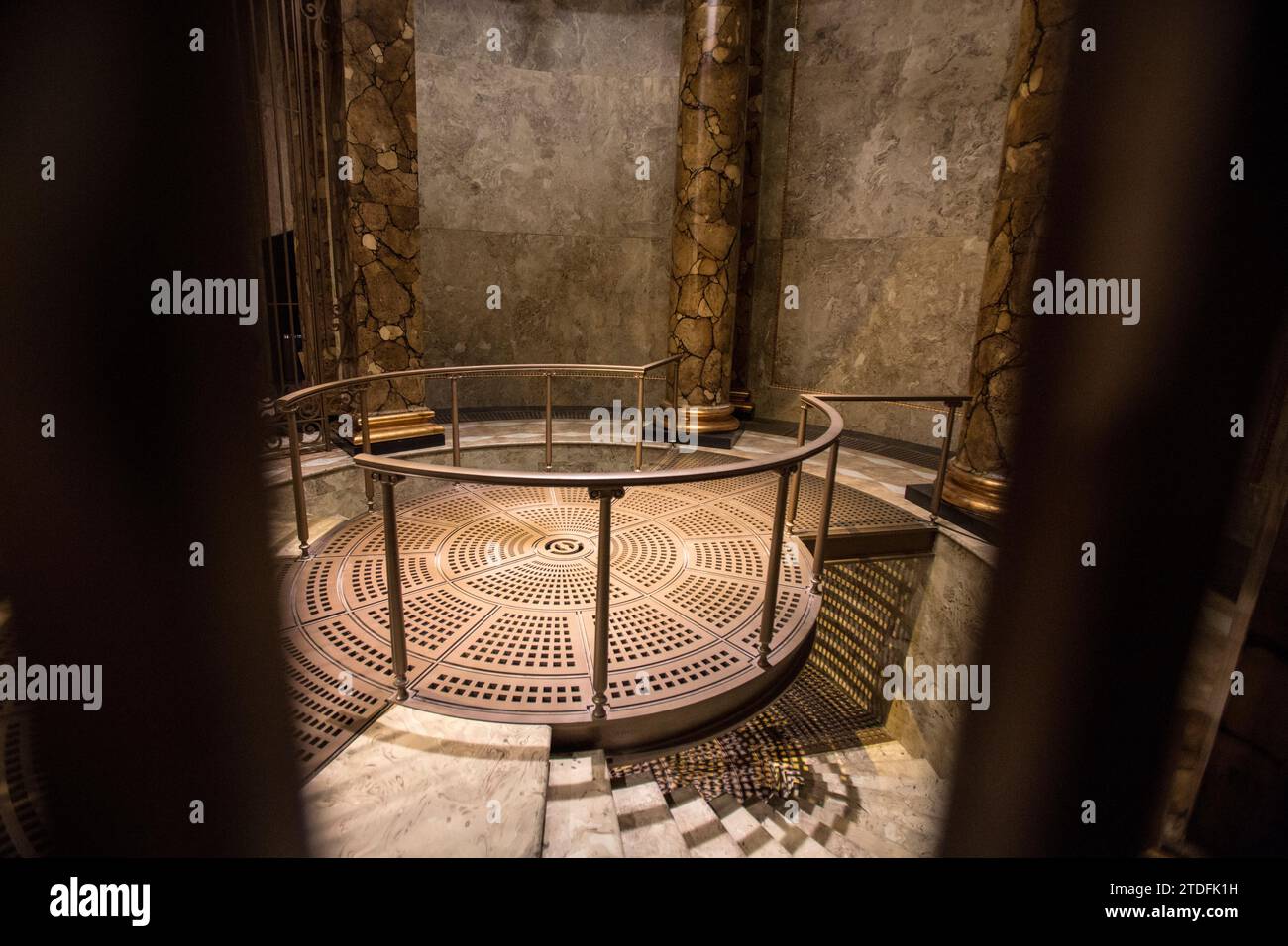 Harry Potter, Gringott bank, Warner Studios London Stock Photo - Alamy