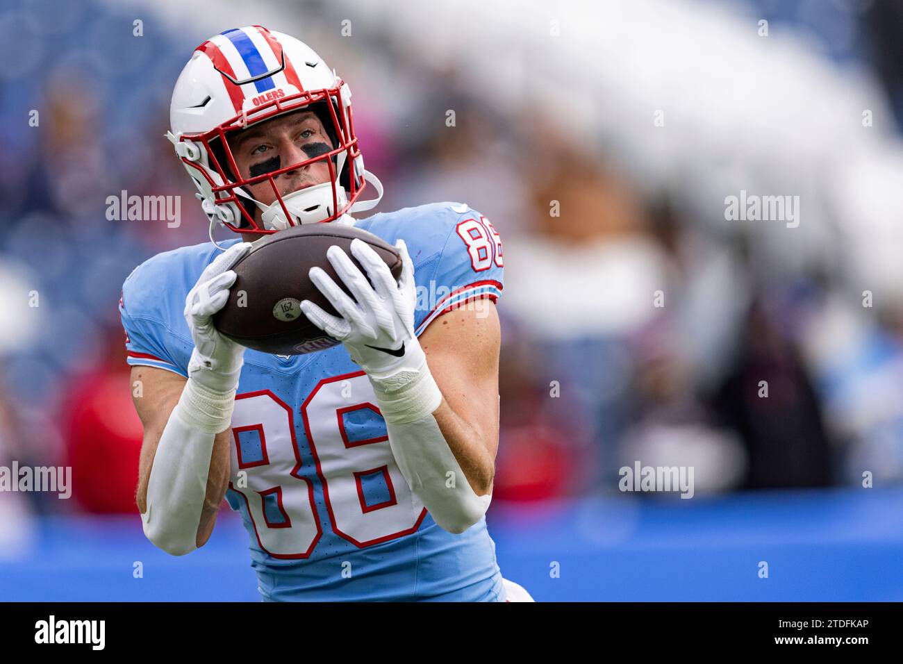Tennessee Titans tight end Kevin Rader (86) catches the ball during ...