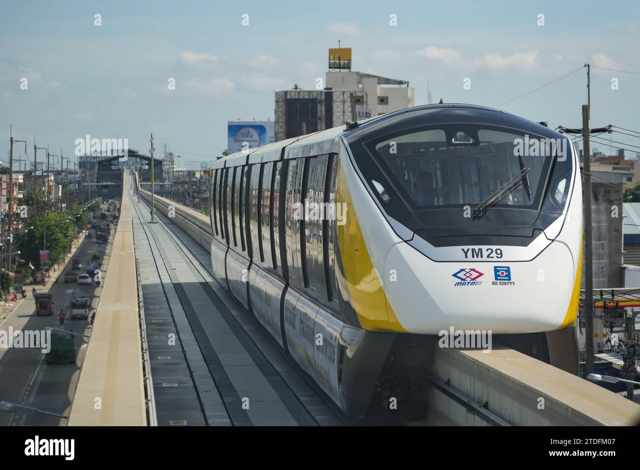 MRTA yellow monorail line unmanned, autopilot sky train. Thailand ...