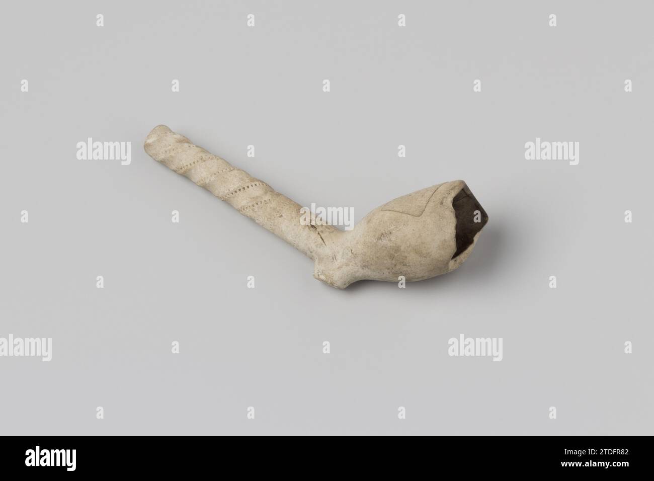 Tabakspijp., anonymous, c. 1400 - c. 1950 Tobacco pipe. The steel tors ...