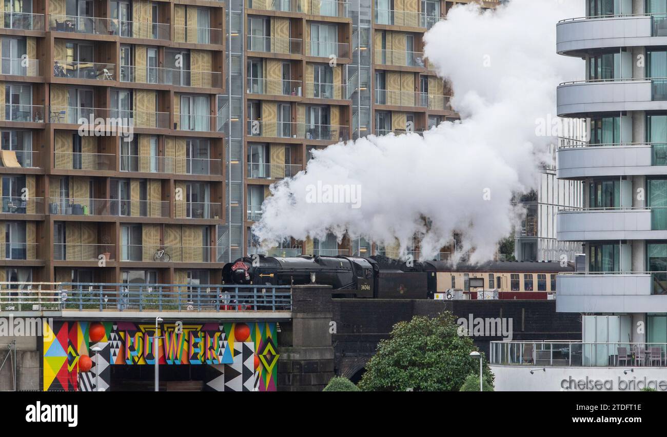 © Jeff Moore The Santa Steam Express train passes the iconic Battersea ...