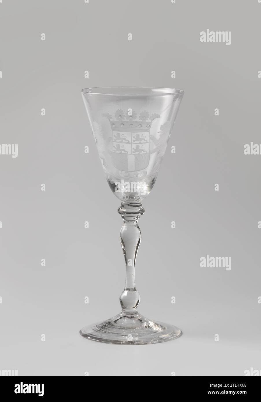 Chalice glass with the weapon of the city of Rotterdam, c. 1725 - c ...