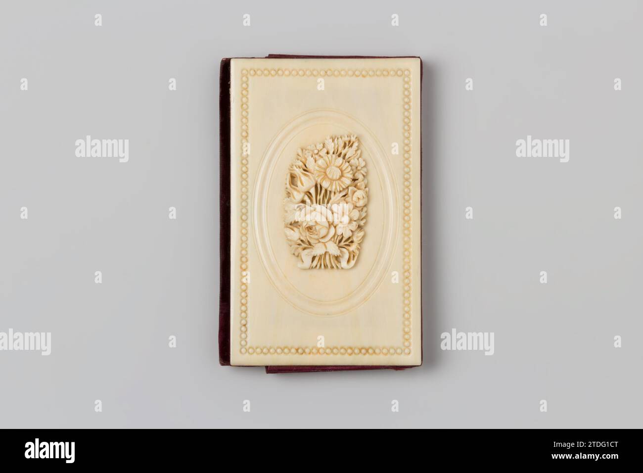 Ivory business card holder hi-res stock photography and images - Alamy