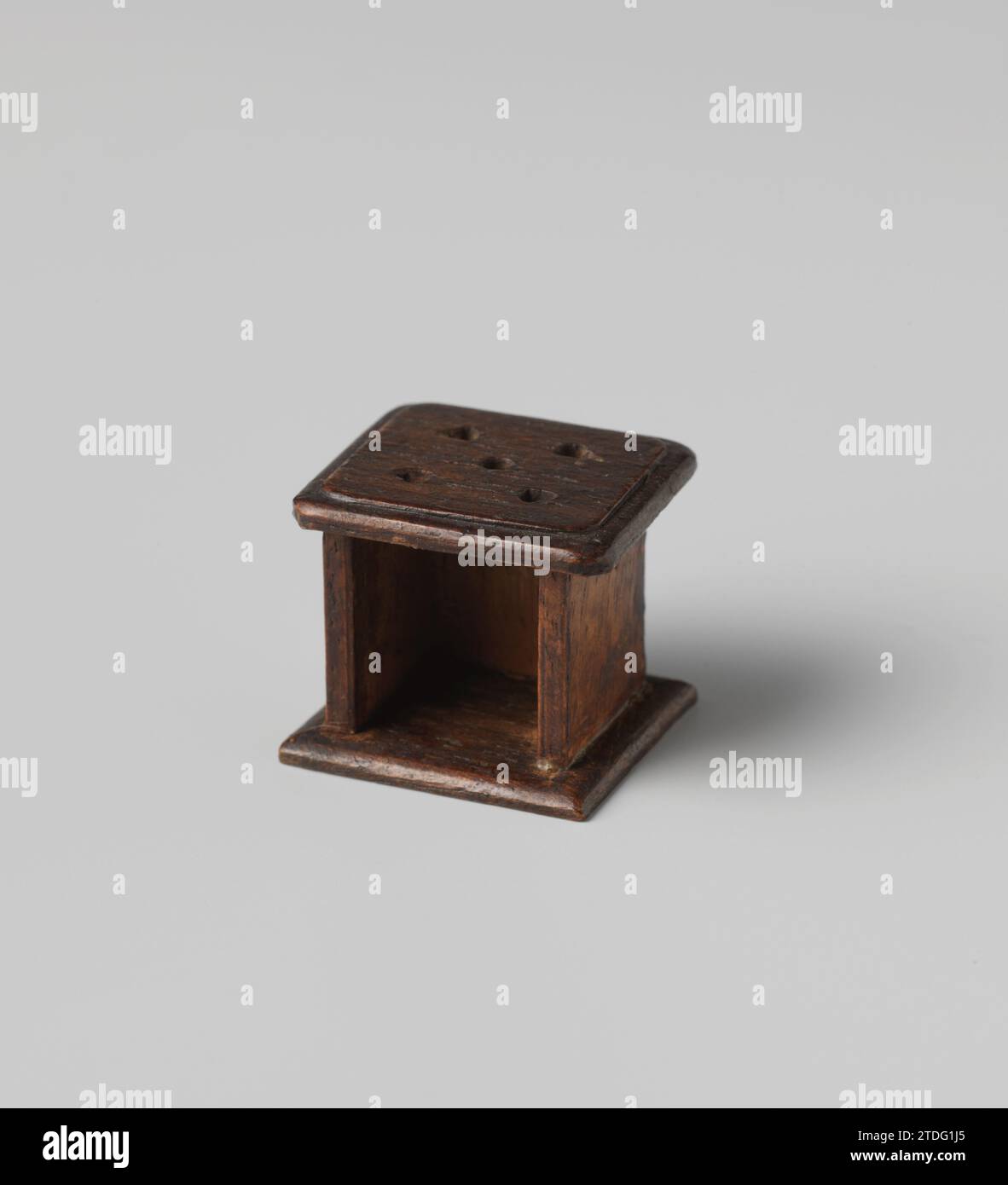 Stoof, anonymous, c. 1700 - c. 1799 Amsterdam (possibly) wood (plant ...