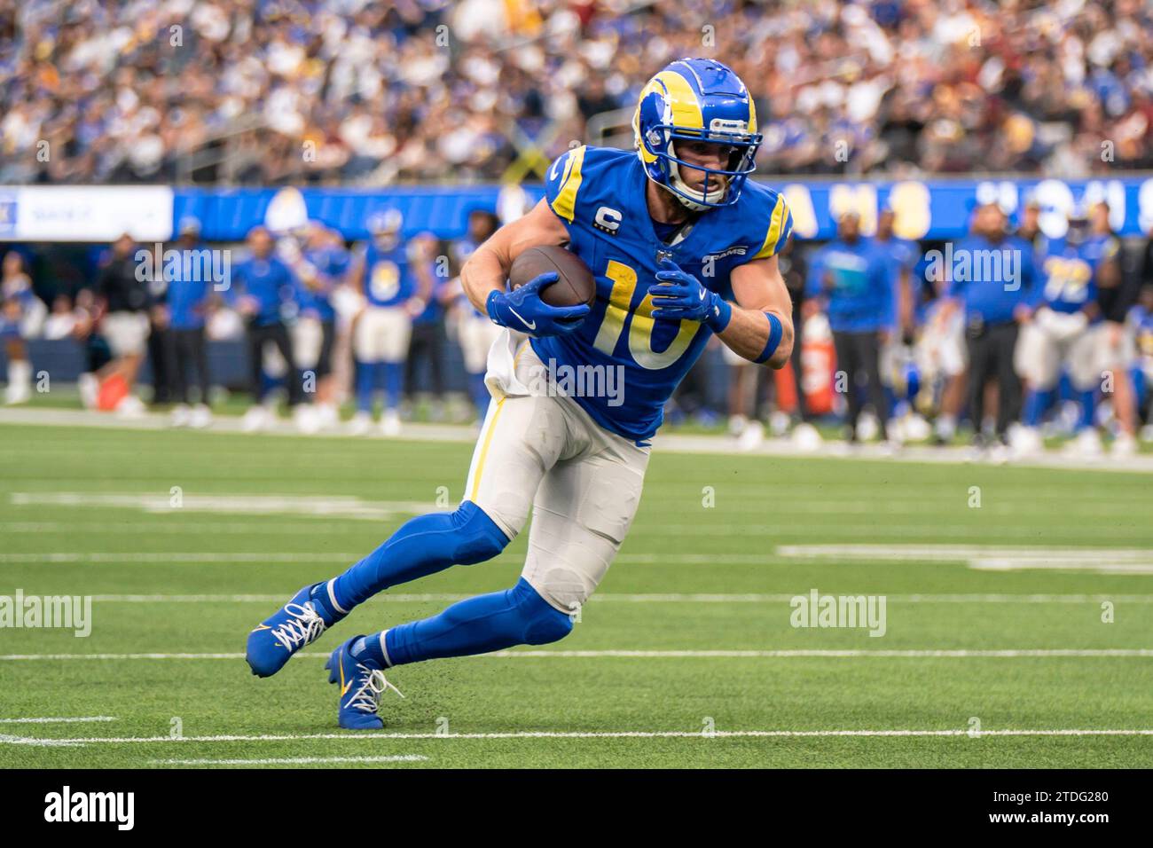 Endow image hi-res stock photography and images - Alamy