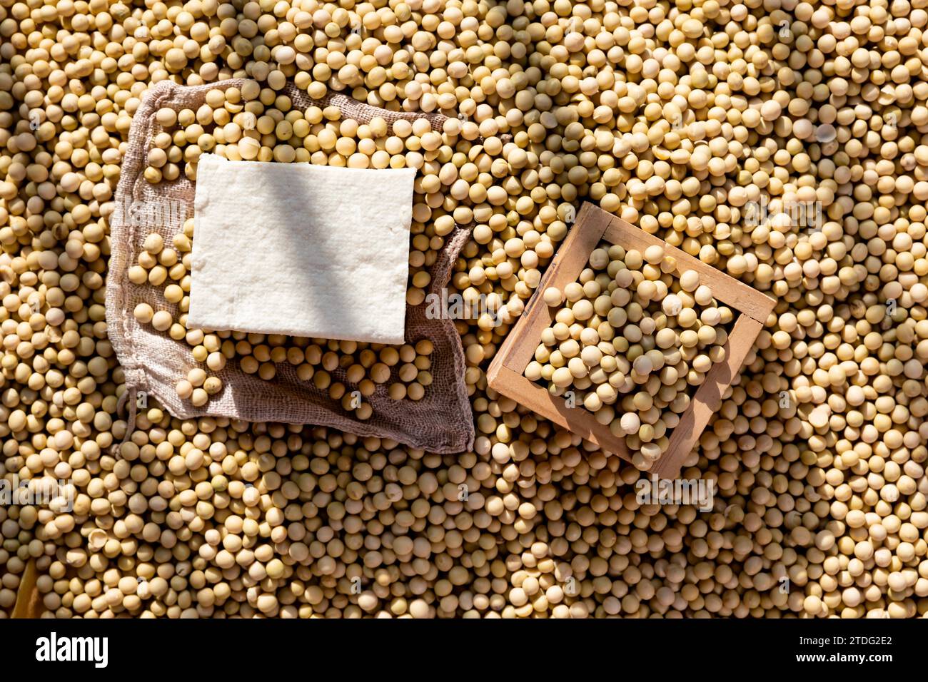 Soybean miso hi-res stock photography and images - Alamy