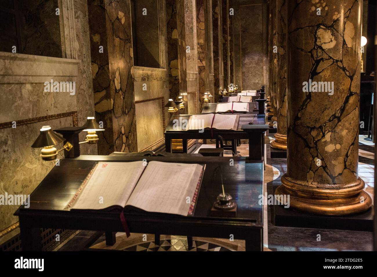 Harry Potter, Gringott bank, Warner Studios London Stock Photo - Alamy