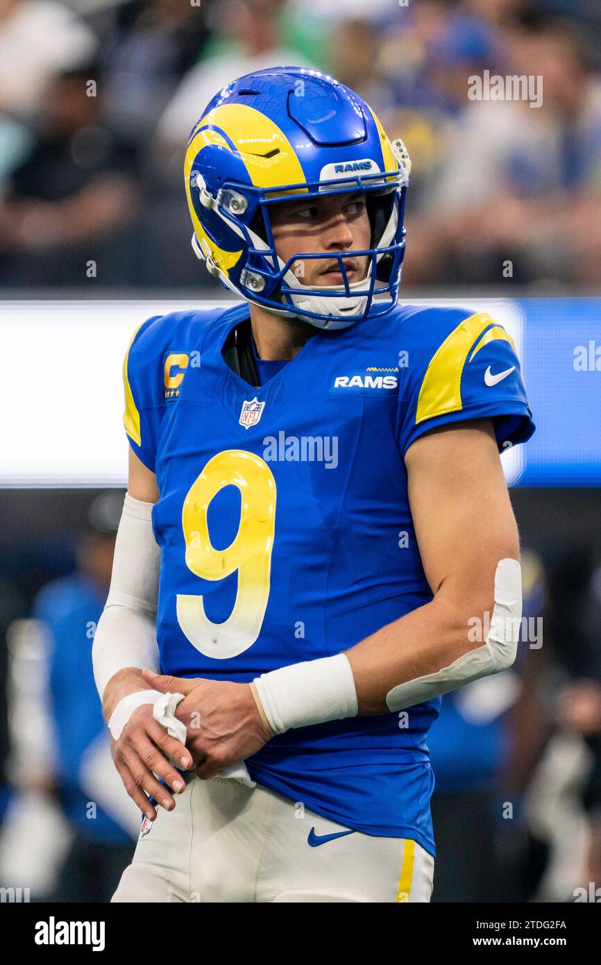 Los Angeles Rams quarterback Matthew Stafford (9) during a NFL game ...