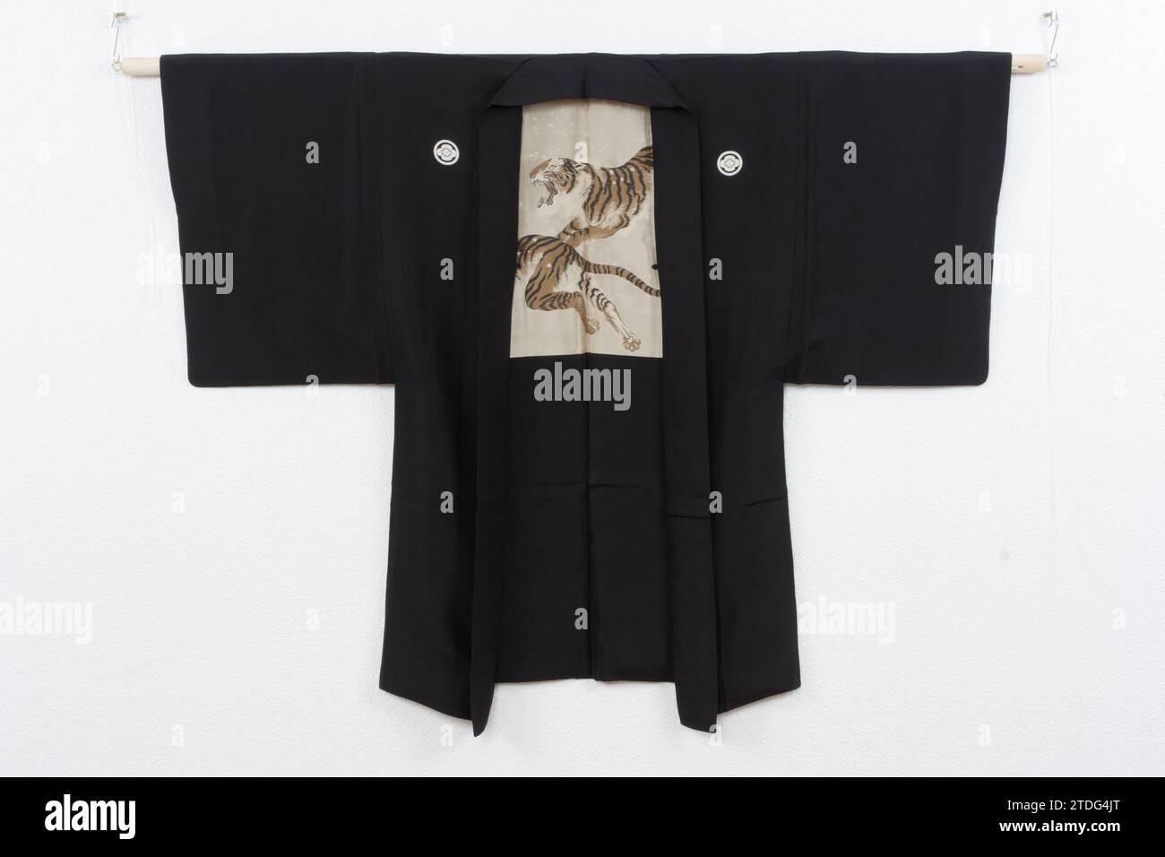 Black haori hi-res stock photography and images - Alamy