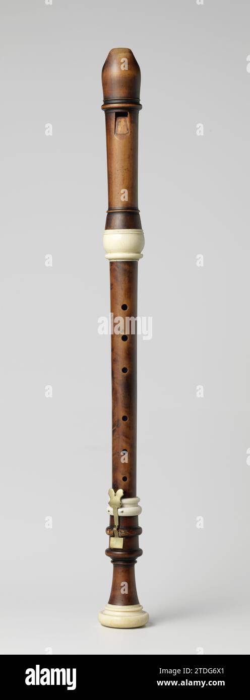 Tenor recorder, Peter Bressan, c. 1720 Tenoric block flute of fruit ...