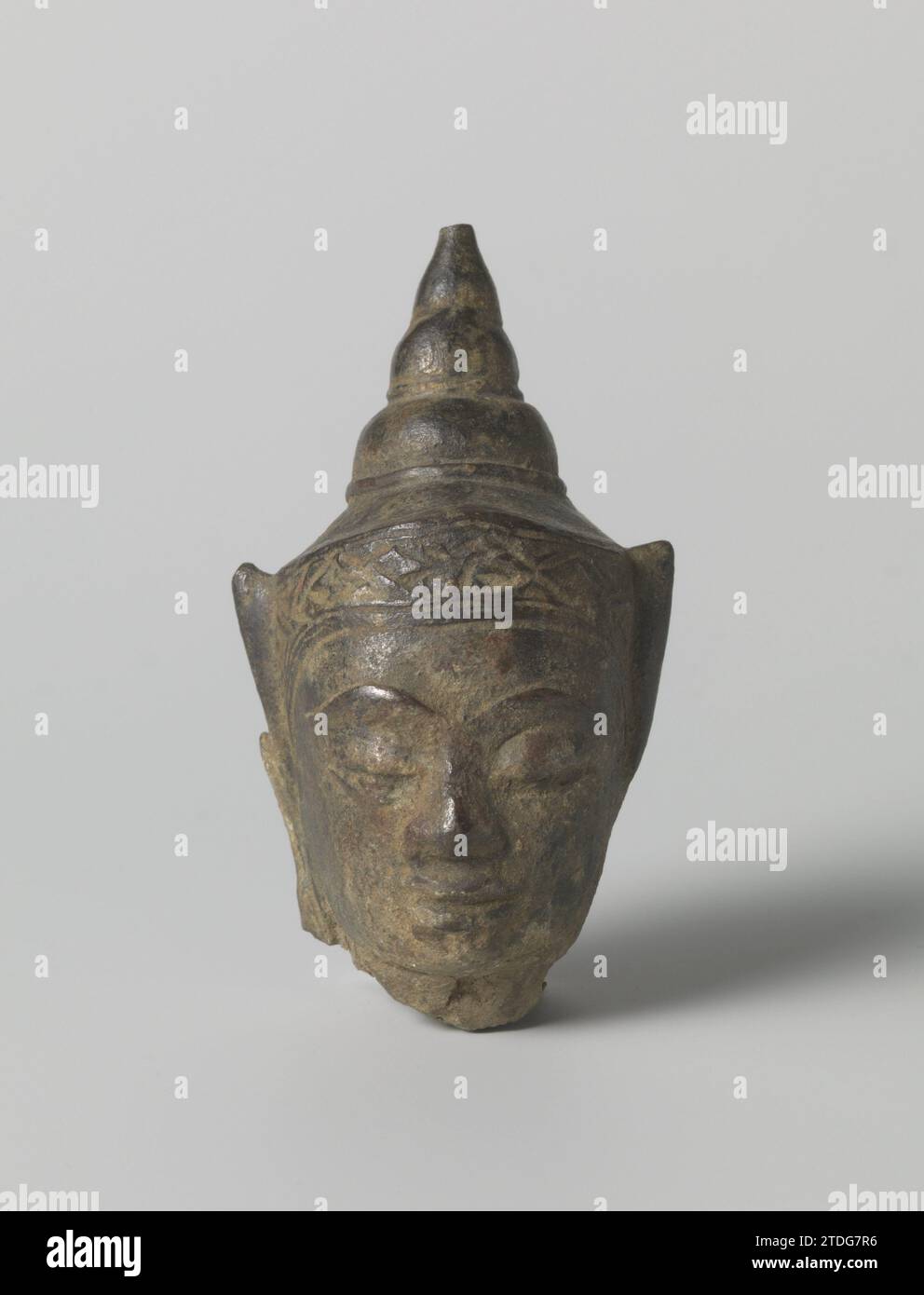 Head of a Buddha image, anonymous, 1600 - 1699 Fragment (head) of ...