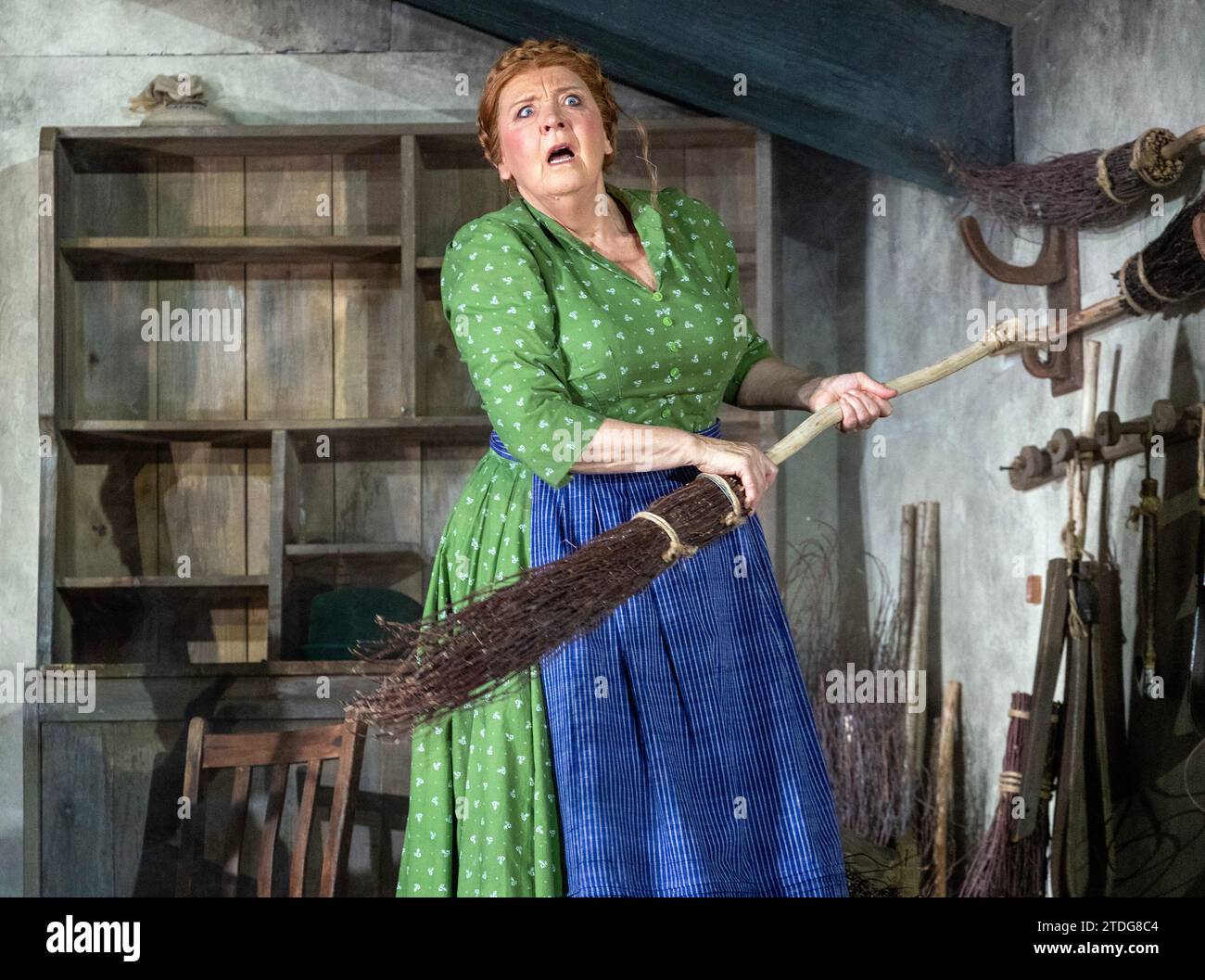 Susan Bickley (Gertrud) in HANSEL AND GRETEL at The Royal Opera, Covent ...