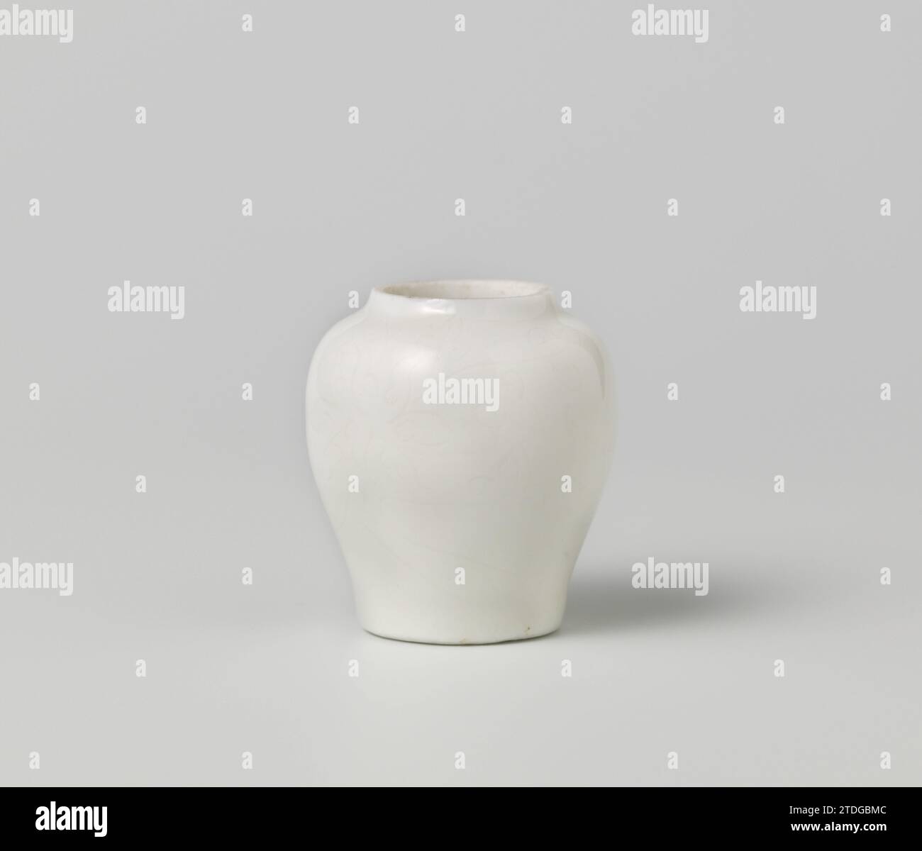 Small, baluster vase with lightly incised flower spray, anonymous, c ...