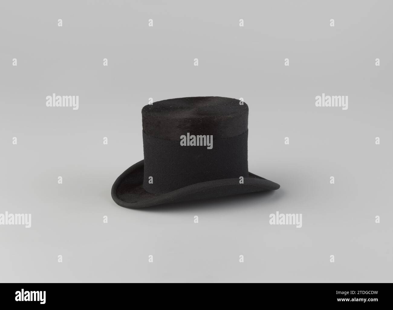 Oval cross section hi-res stock photography and images - Alamy