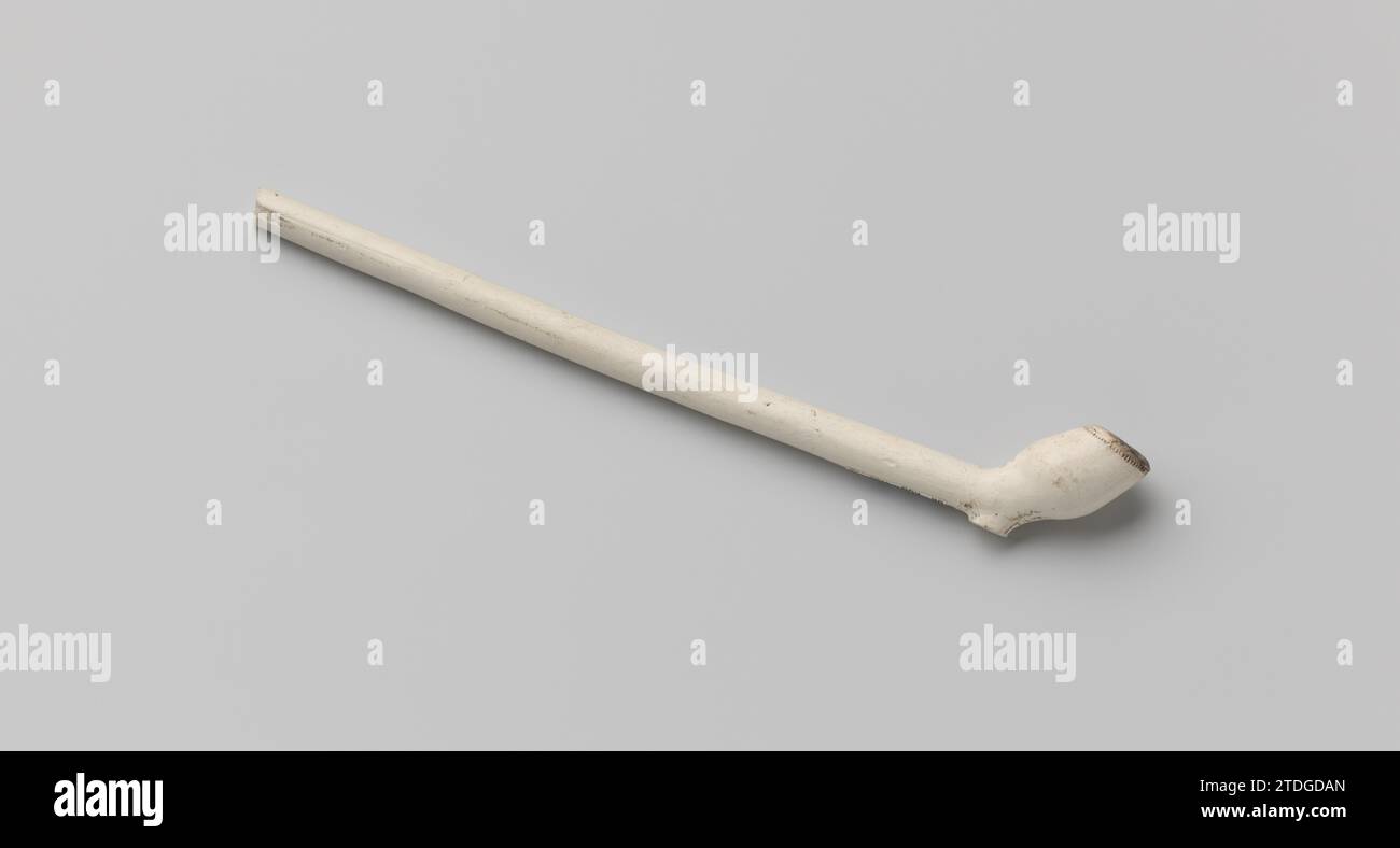 Mached tobacco pipe of pipe earth, damaged, anonymous, 1500 - 1799 pipe ...