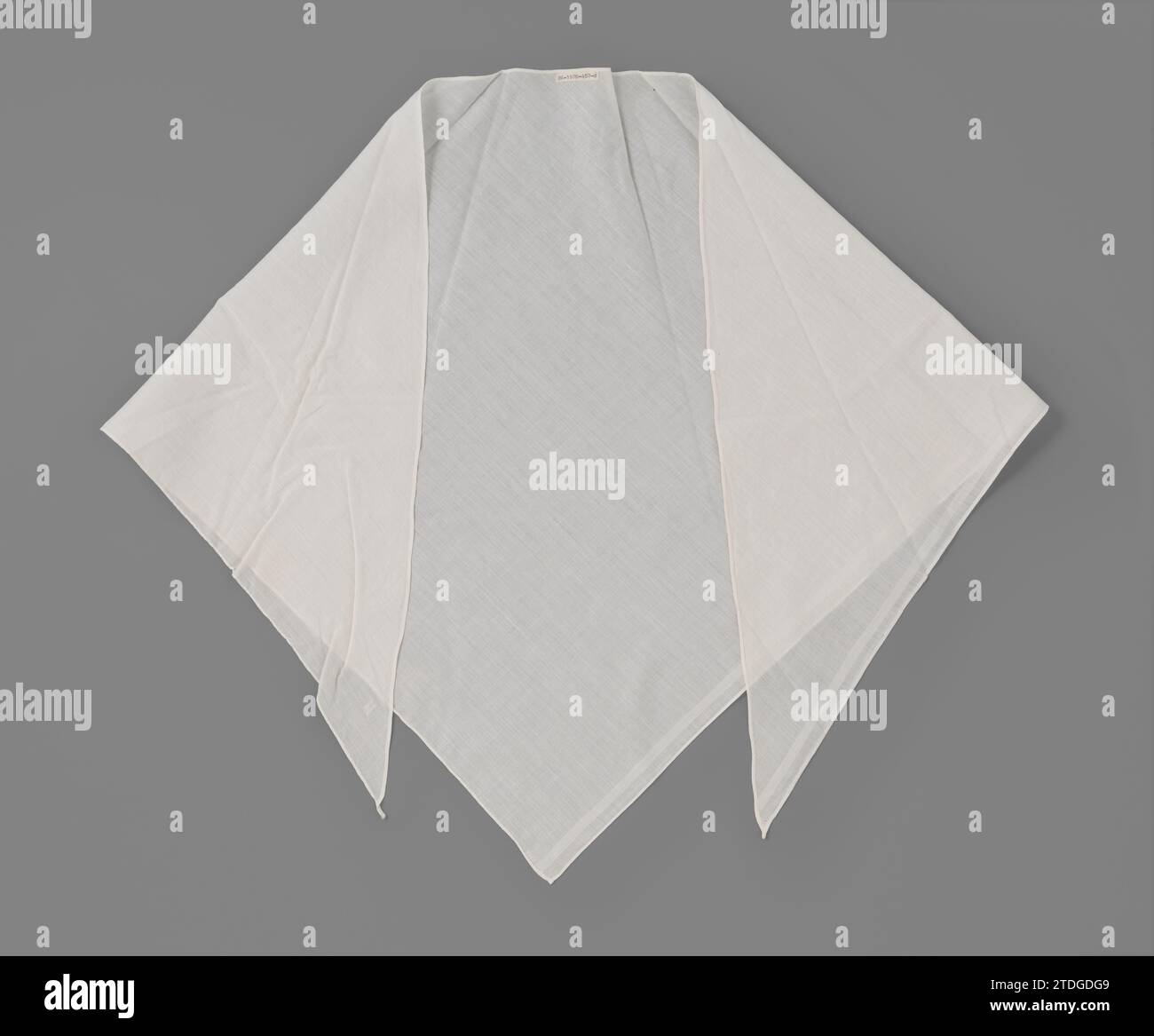 Fichu of cotton, triangular, with a border of stripe pie, anonymous, c ...