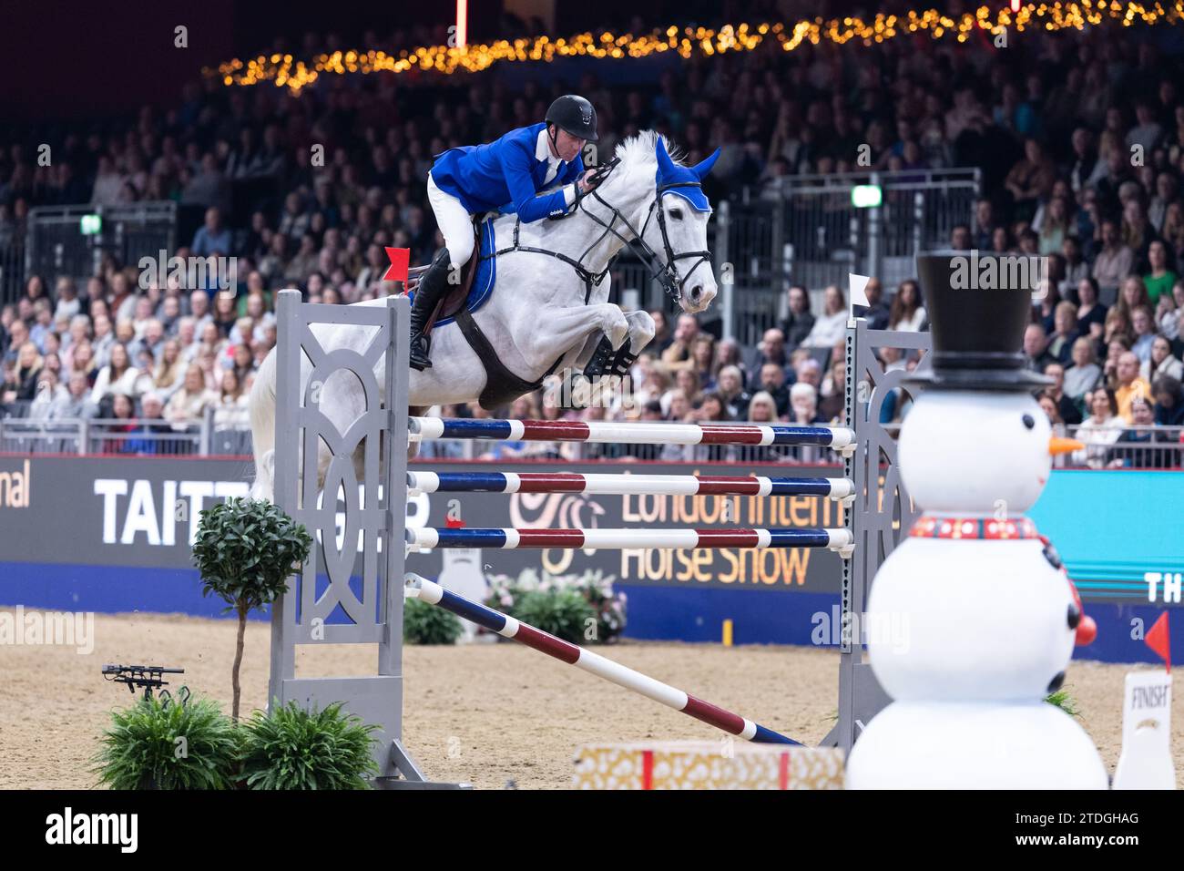 London, UK. 18th Dec, 2023. Duarte Seabra of Portugal with Fernhill ...