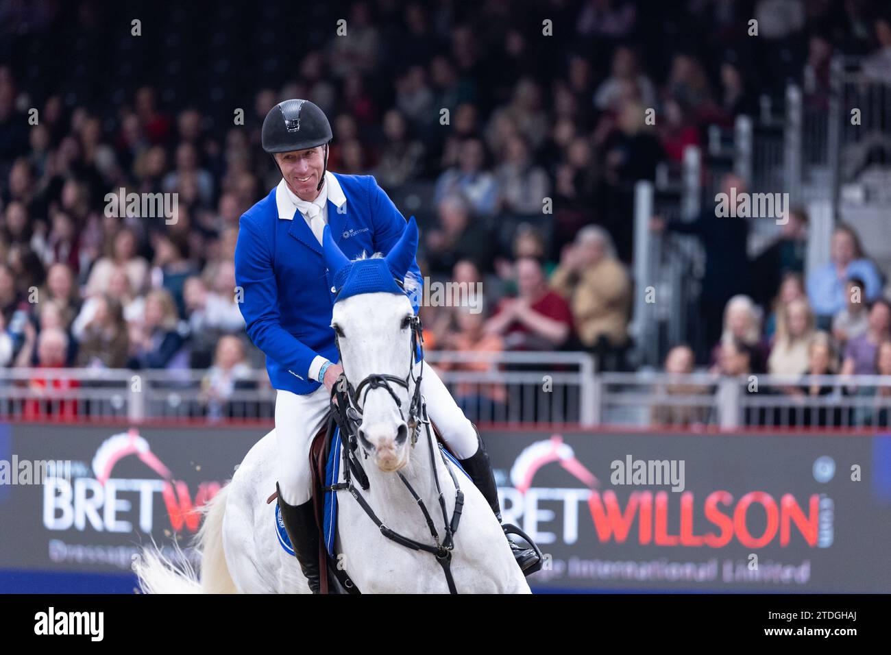 London, UK. 18th Dec, 2023. Duarte Seabra of Portugal with Fernhill ...
