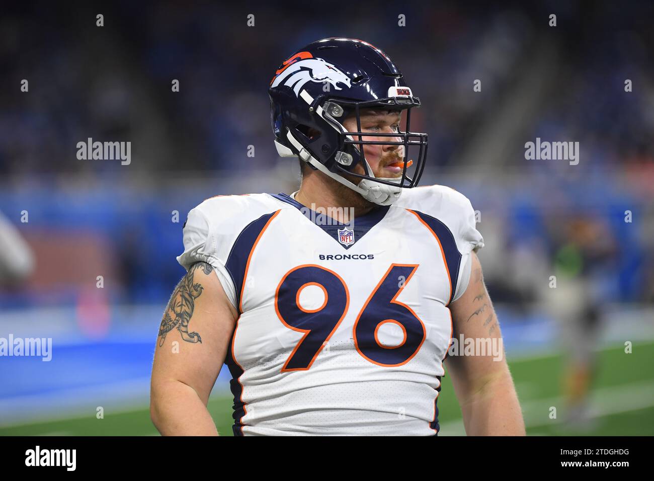 DETROIT, MI - DECEMBER 16: Denver Broncos Defensive Tackle Tyler ...