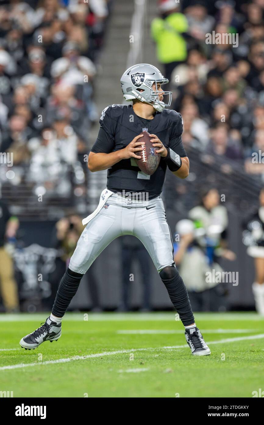 Las Vegas Raiders quarterback Aiden O'Connell (4) against the Los Angeles Chargers in an NFL ...