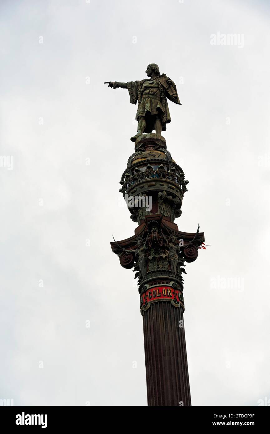 Monument to Christopher Columbus, statue on a column, Monumento a Colon ...