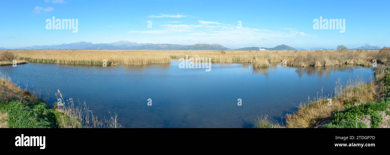 Clear water landscape serene view hi-res stock photography and images ...