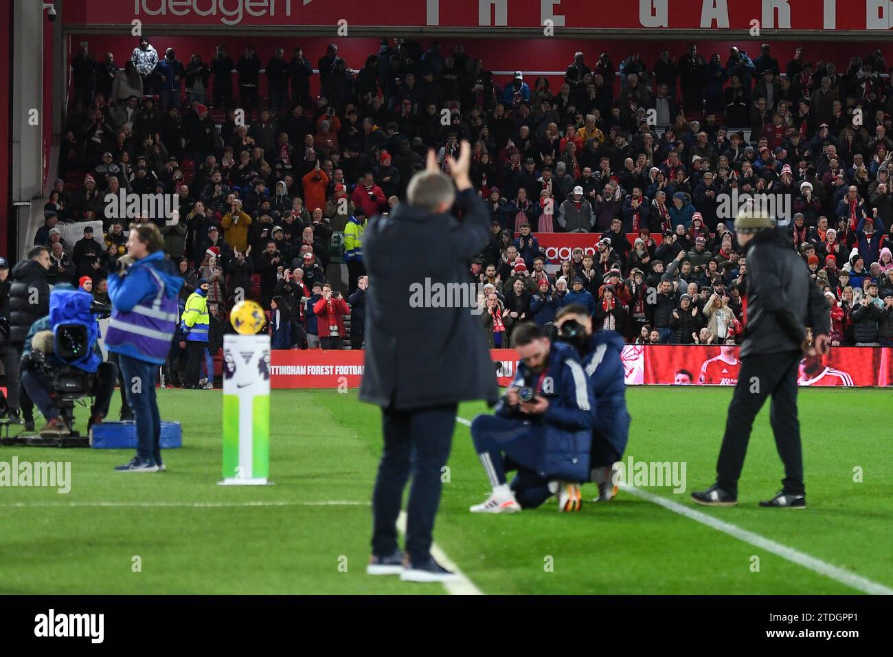 Steve Cooper, Nottingham Forest head coach applauds his teams ...