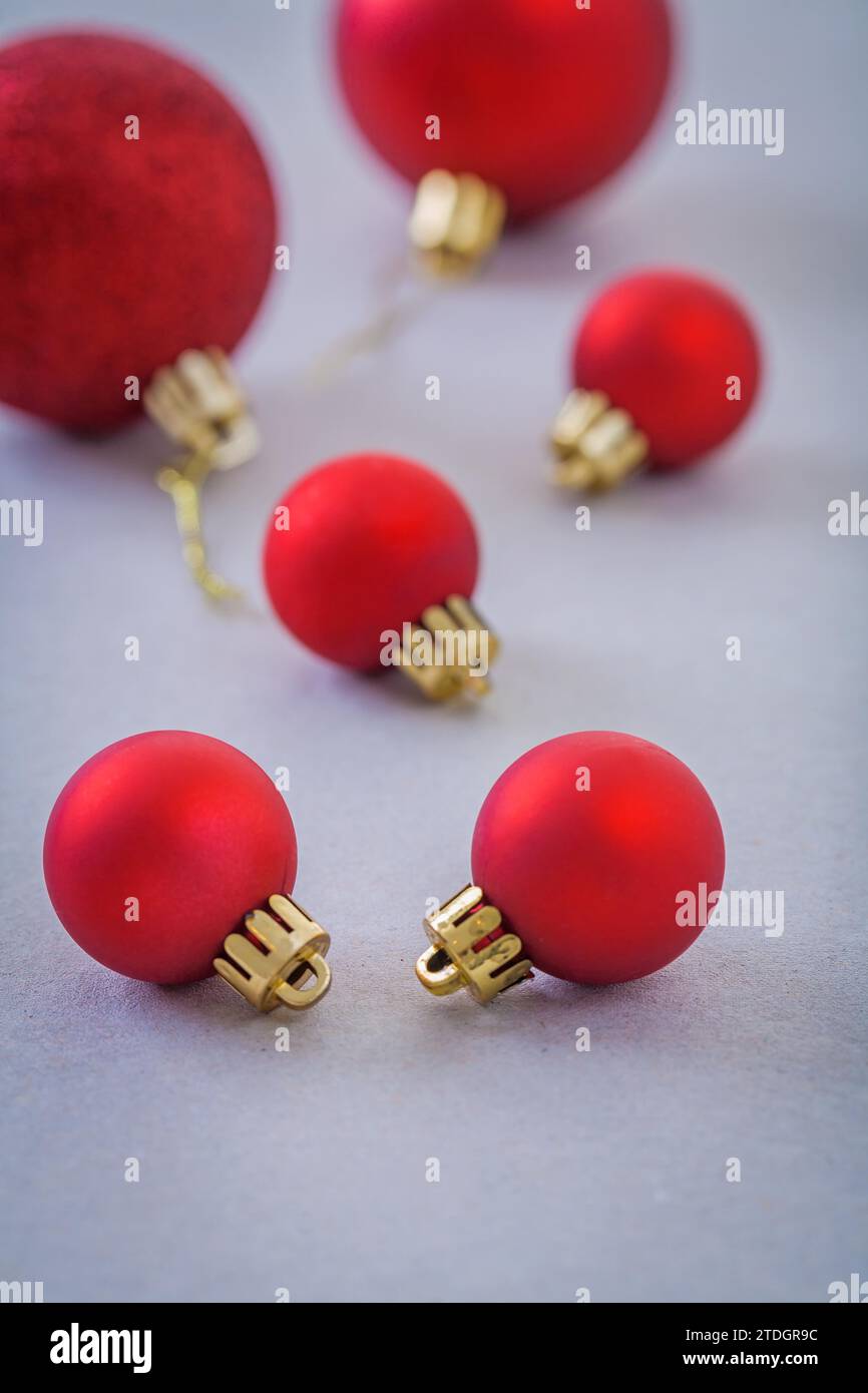Big red christmas ornament hi-res stock photography and images - Alamy