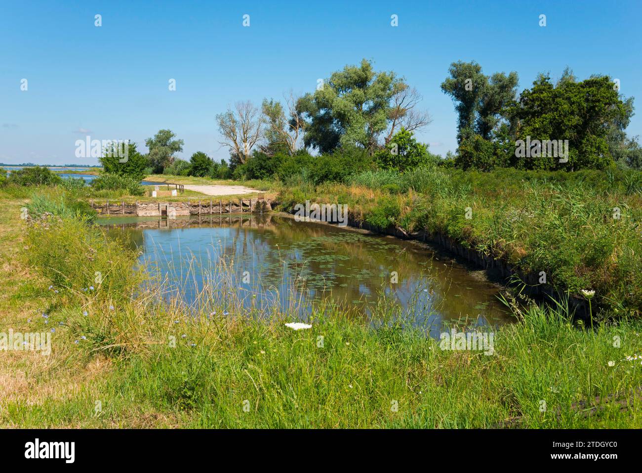Hortobagy Fish Ponds, Hortobagyi halasto, Hortobagy, Hortobagy National ...