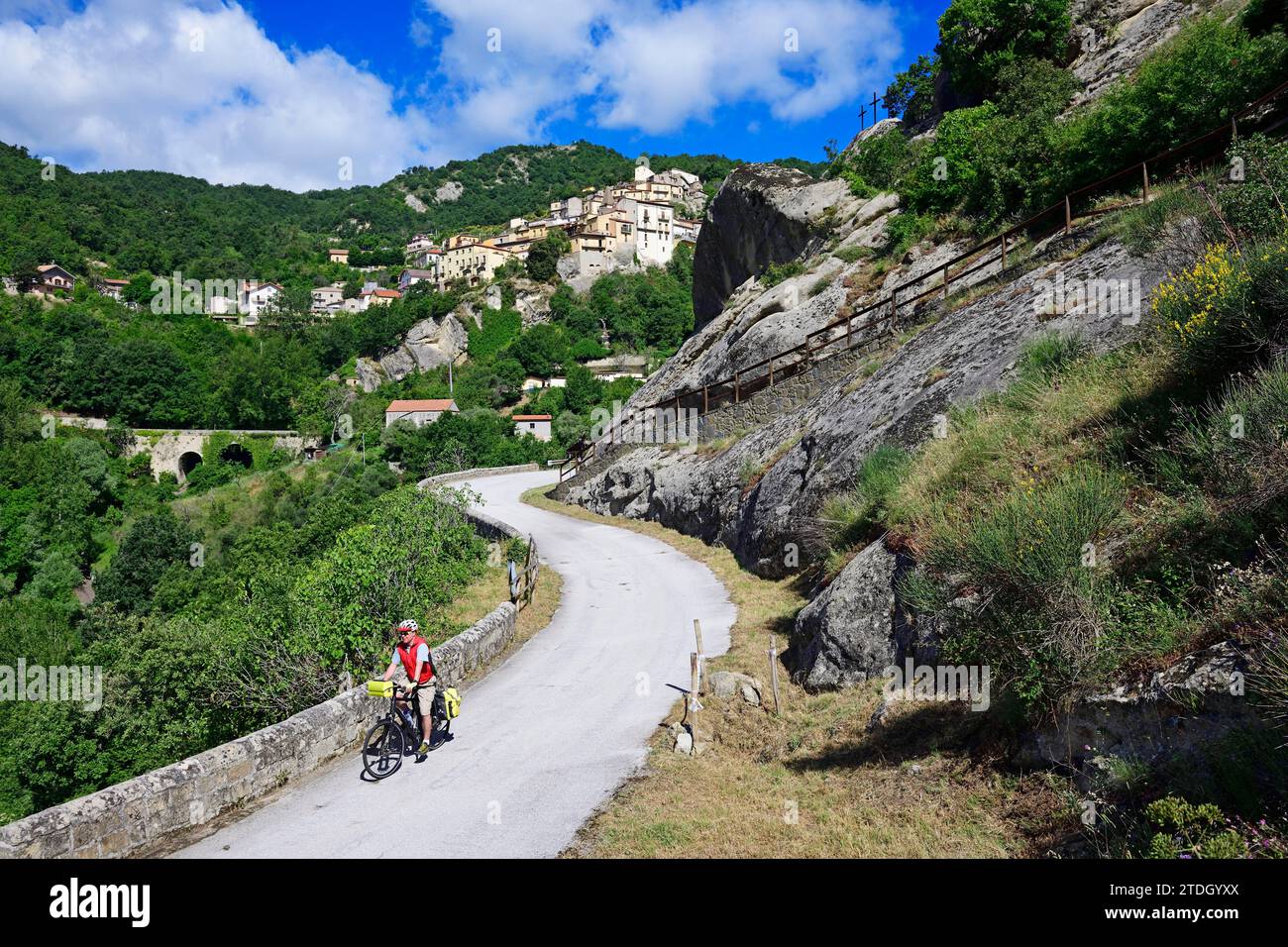 Castelmezzano cycle hi-res stock photography and images - Alamy
