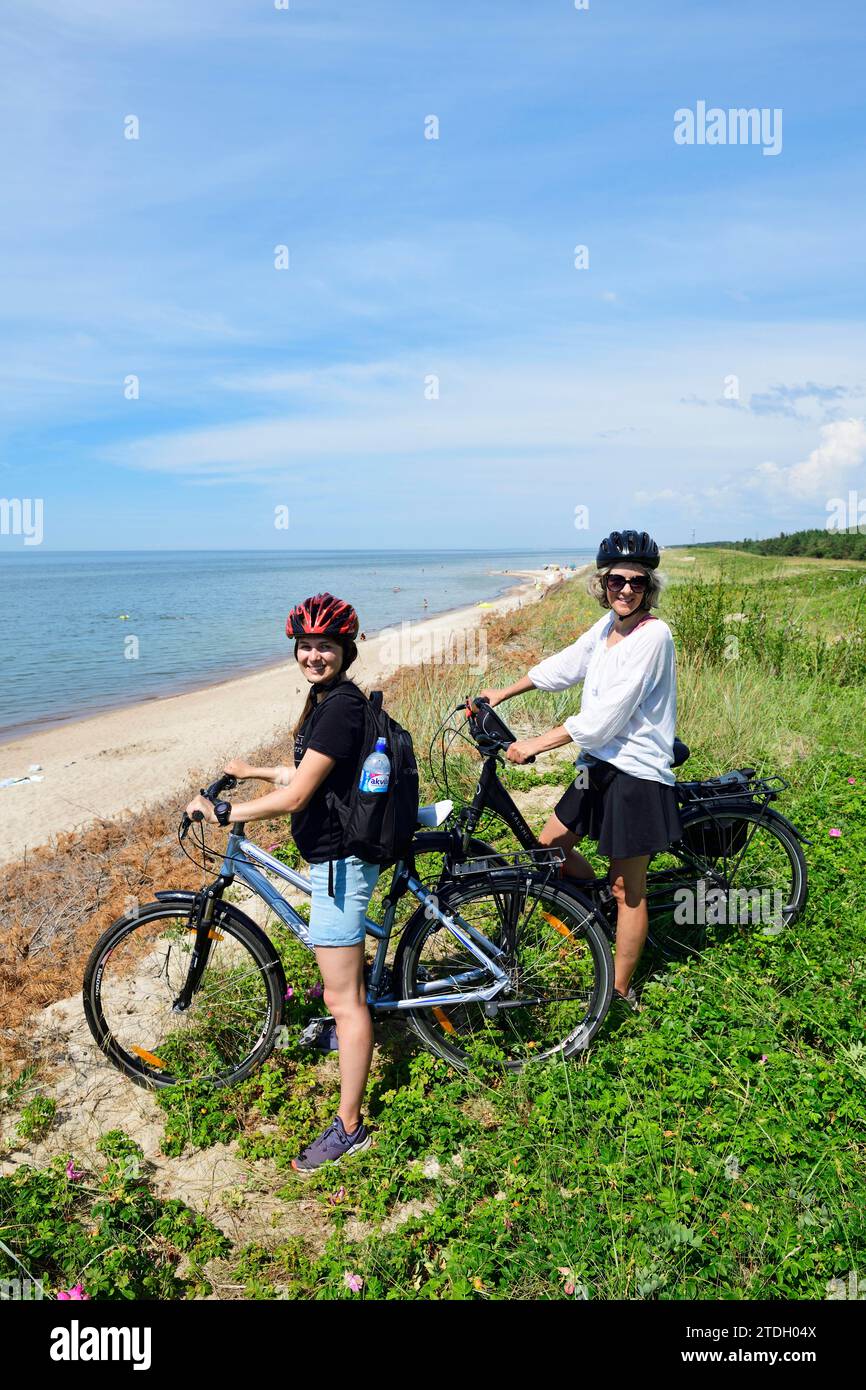 Cyclists at Dutchman's Cap on the Curonian Spit, Pervalka, Lithuania ...