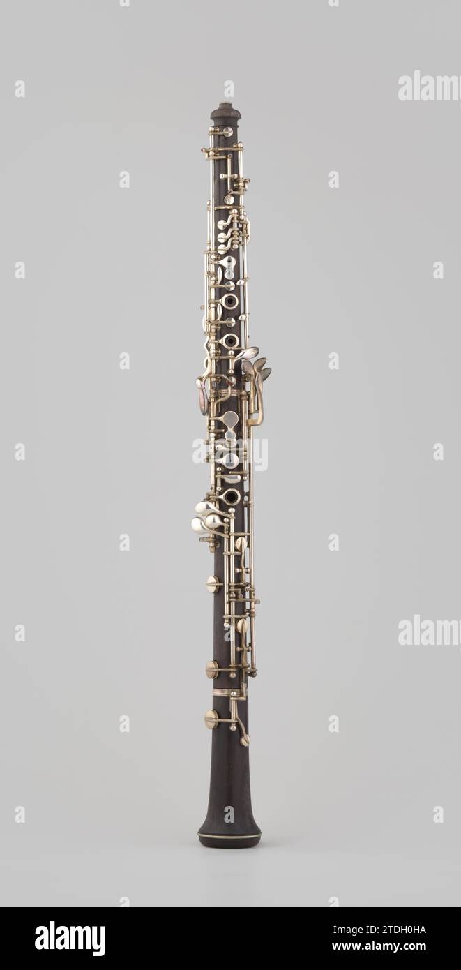 Oboe in a case, Cabart, c. 1900 Hobo of rosewood with silver and nickel ...