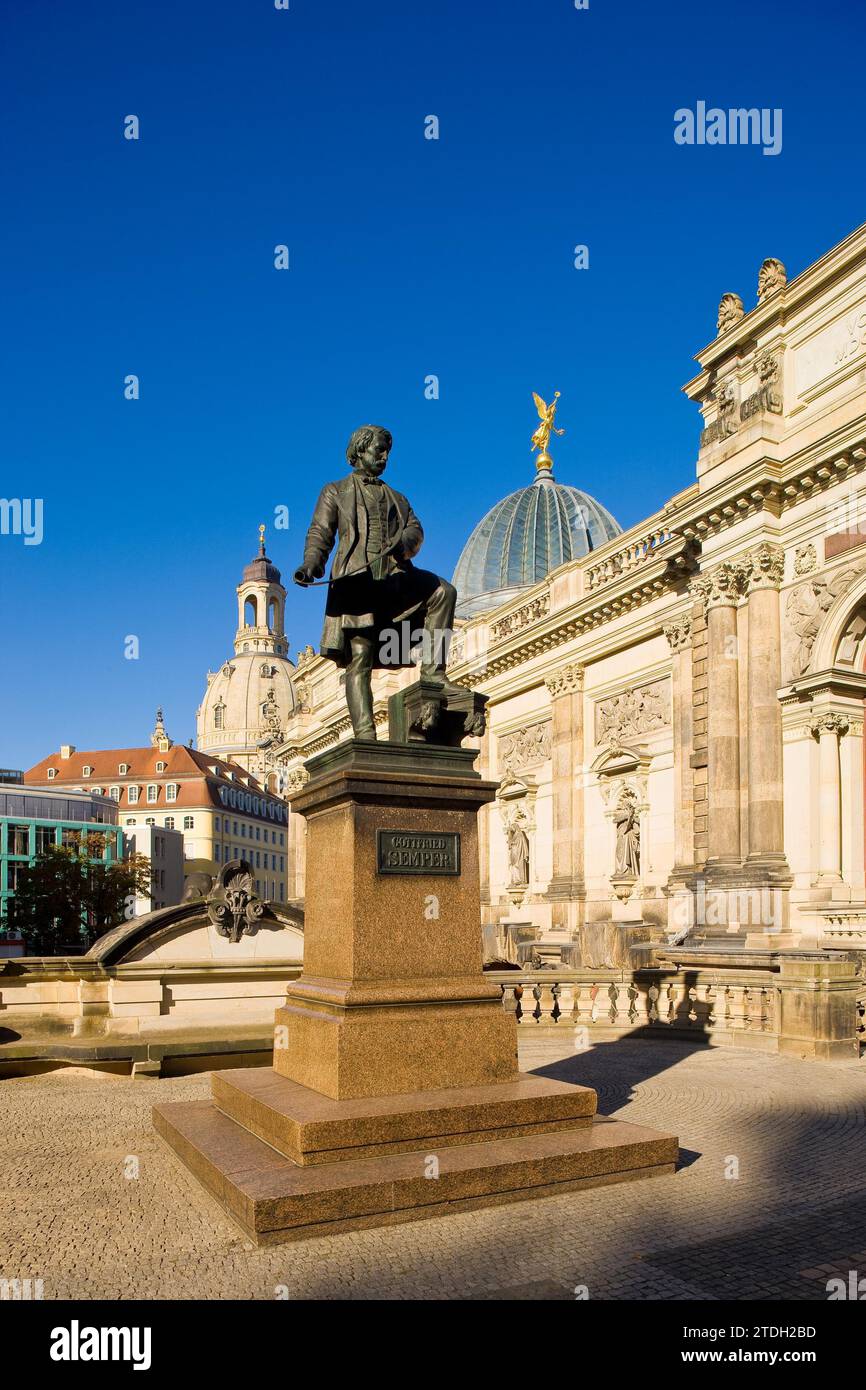 Bruehl's Terrace is an architectural ensemble and a tourist attraction ...