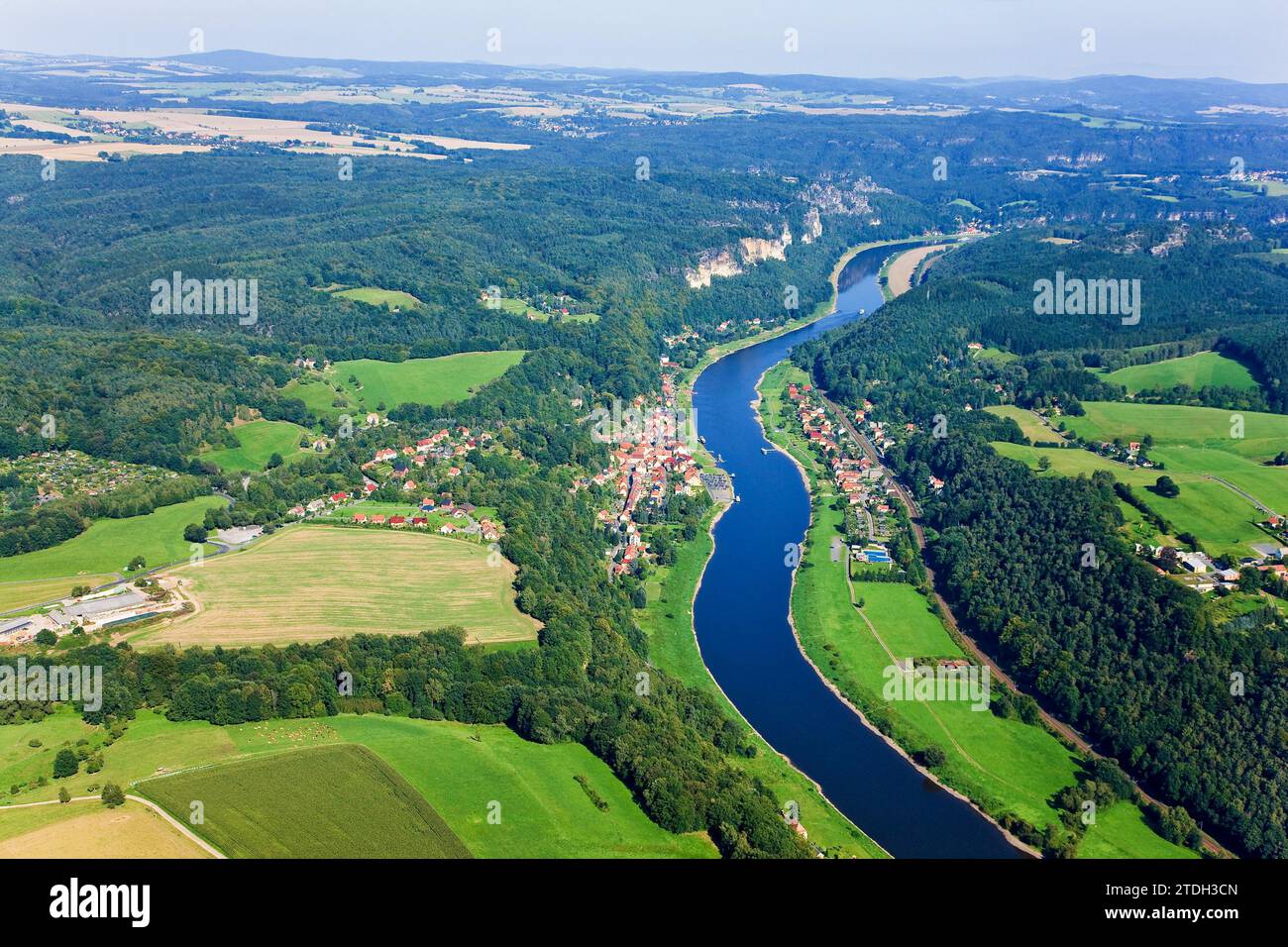 East bank plateau hi-res stock photography and images - Alamy