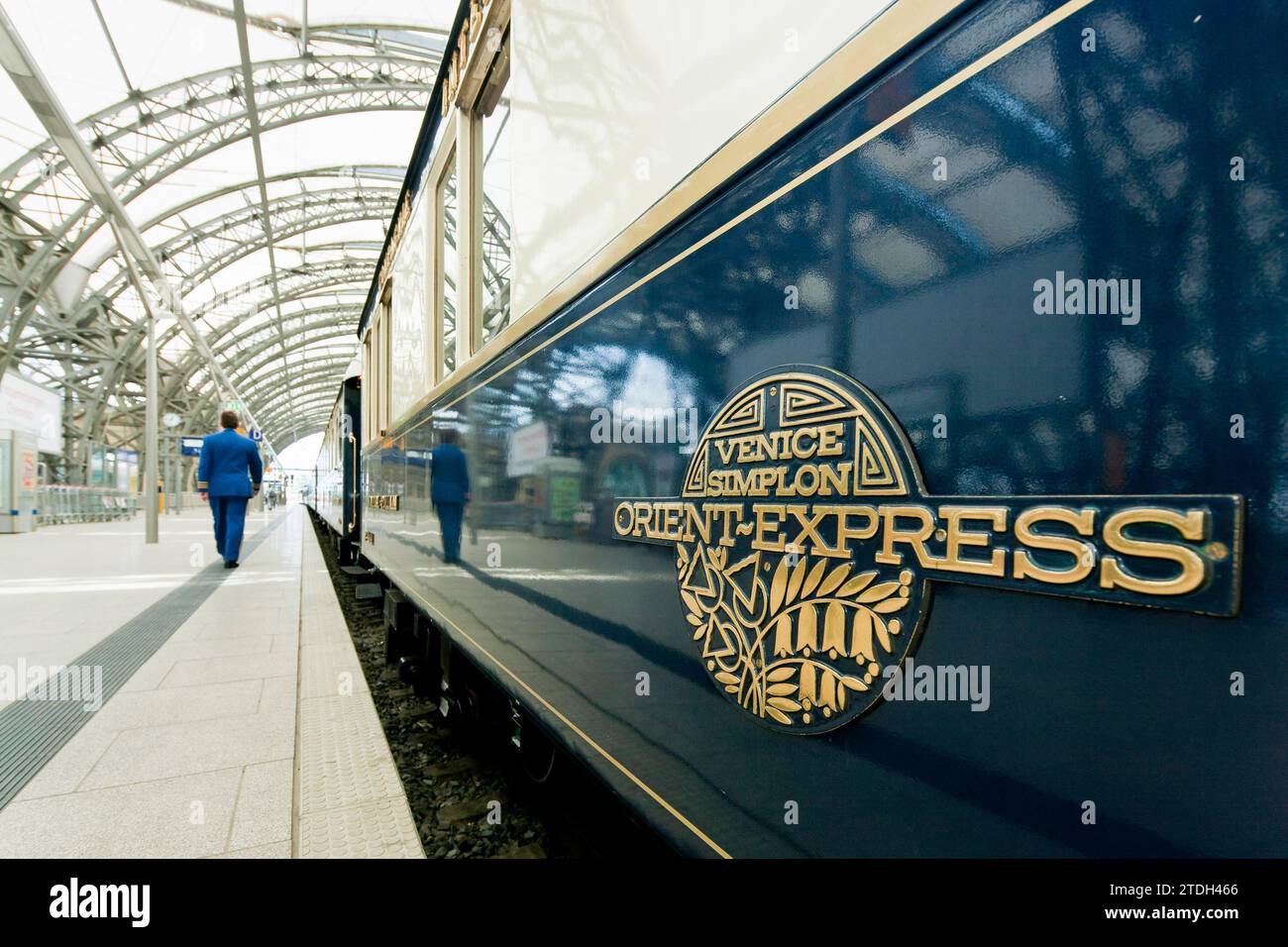 Orient express train vintage hi-res stock photography and images - Alamy
