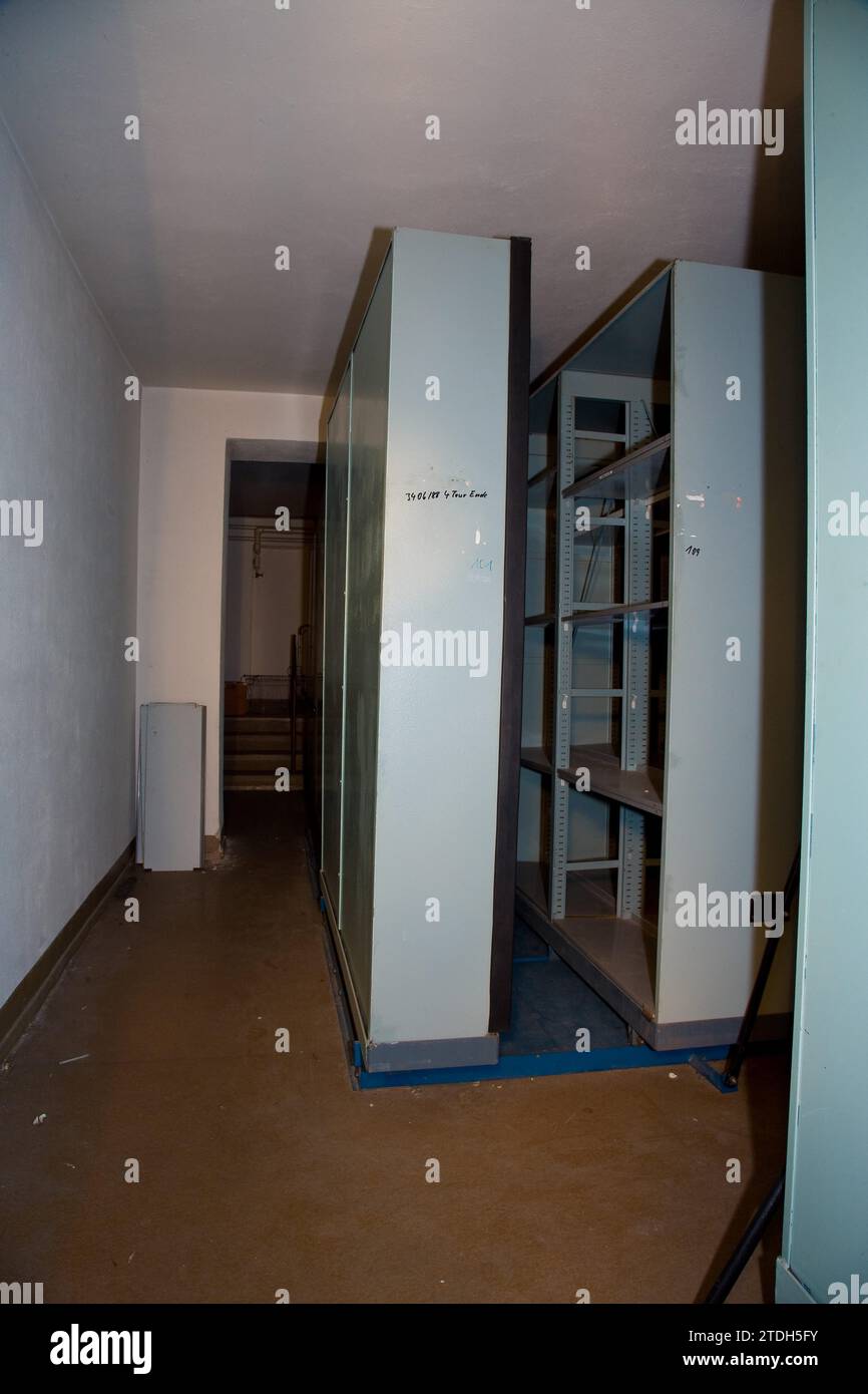 Dresden Stasi memorial, interrogation rooms, archive, photo lab Stock ...