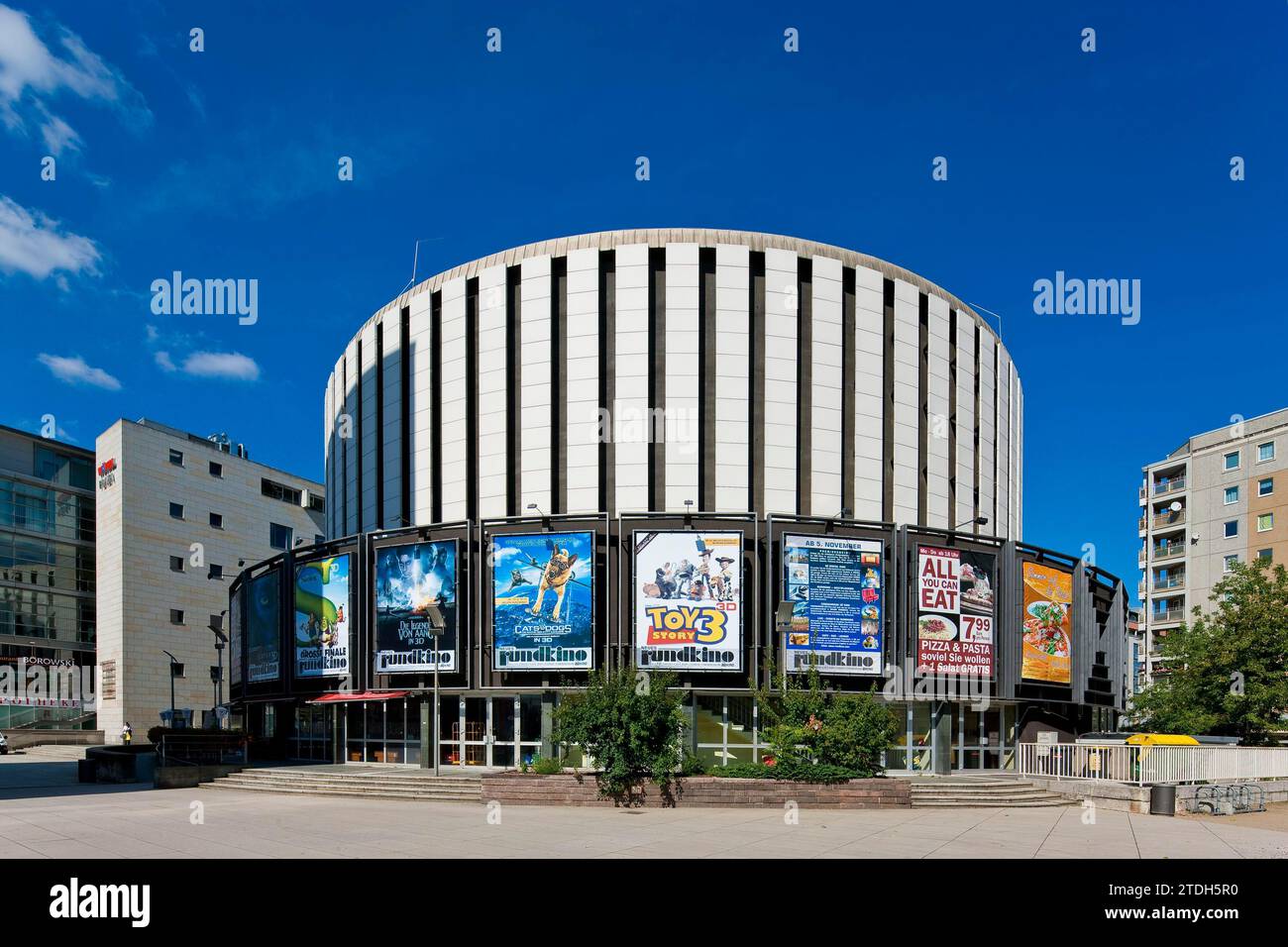 Cinema rundkino hi-res stock photography and images - Alamy